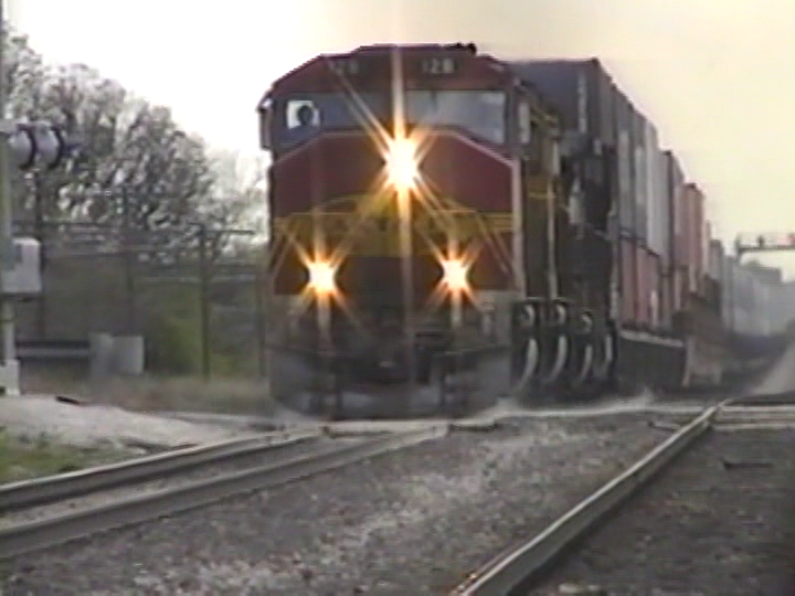 Santa Fe 1990’s Memories – American Train Video Reviews