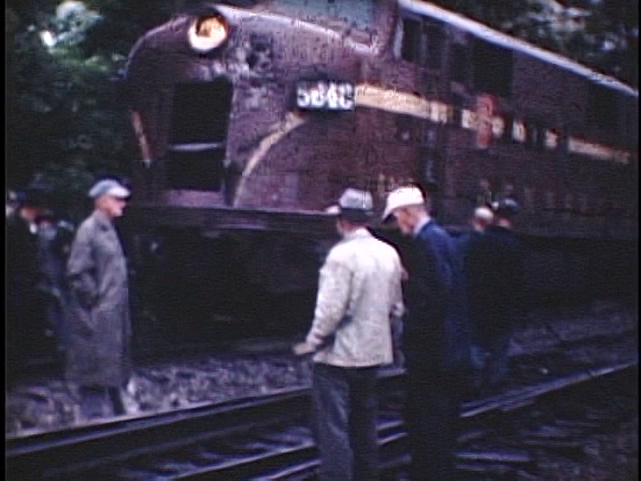 Wrecks and Clean-up Trains – American Train Video Reviews