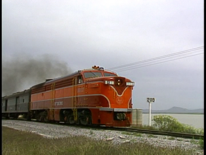 Mexico’s Pacifico Railroad – American Train Video Reviews