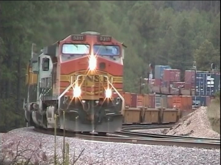 BNSF Return to the Arizona Forest – American Train Video Reviews