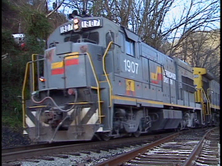 U-Boat Survivors – American Train Video Reviews