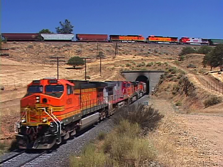 Ultimate Tehachapi – American Train Video Reviews