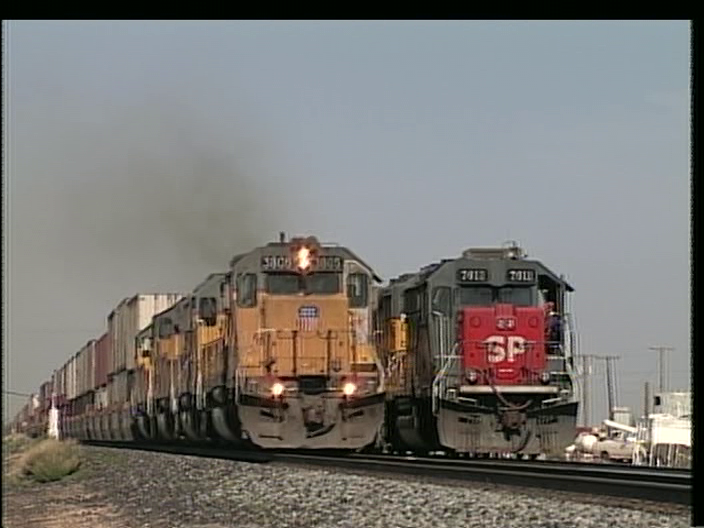 Union Pacific on the Sunset Route – American Train Video Reviews